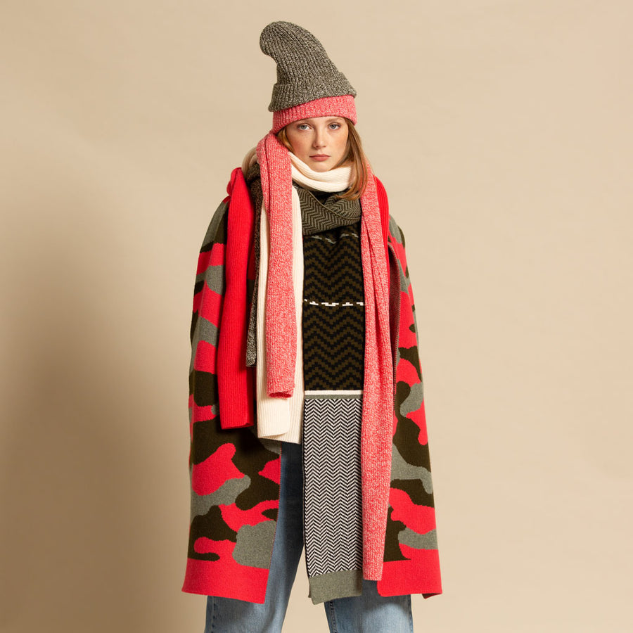 GREEN THOMAS Statement scarves and accessories
